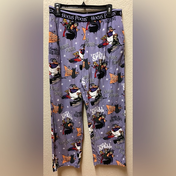 Disney | Intimates & Sleepwear | Disney Hocus Pocus Pajama Bottoms ...